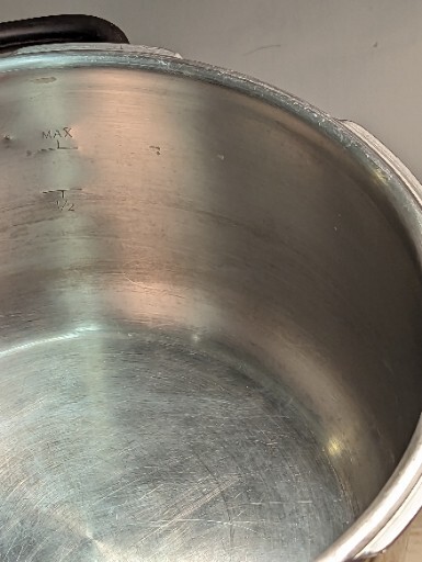 Innova 6 Quart Stainless Steel Pressure Cooker Davenport IA Jigger ...