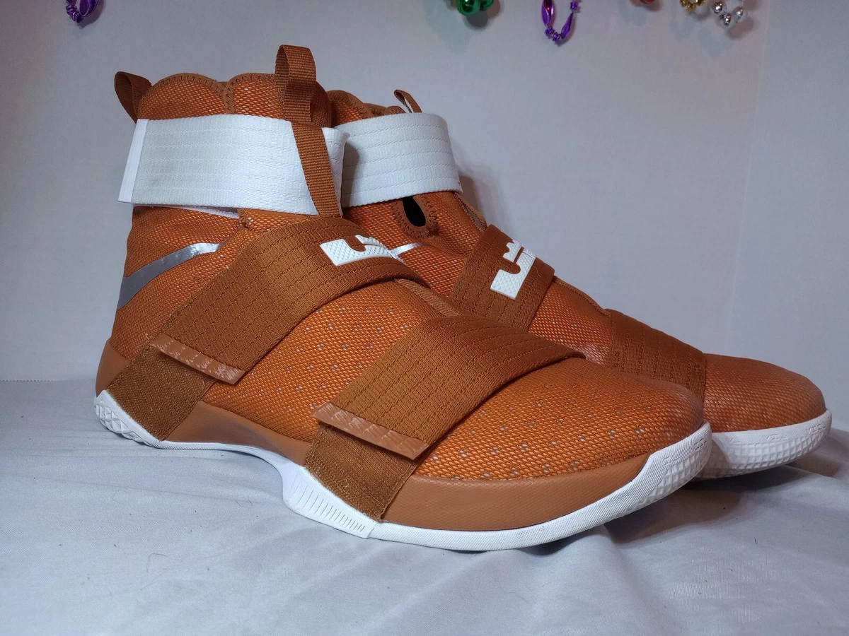 Lebron Soldier 15