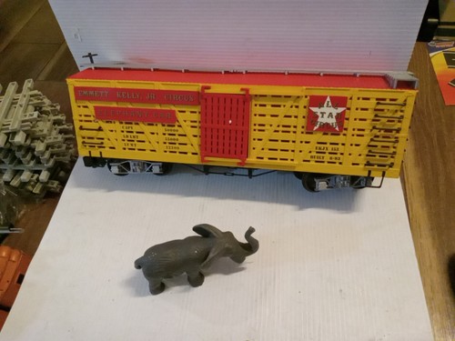Bachmann G Scale #98171 Emmett Kelly Jr Elephant Car | eBay