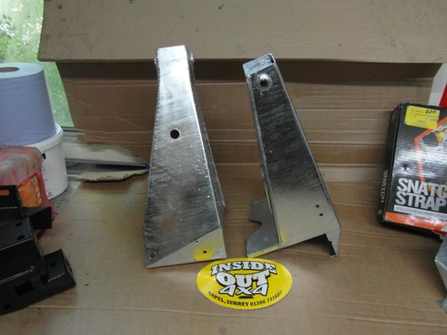 LAND ROVER DEFENDER BULKHEAD OUTRIGGER GALV LEFT OR RIGHT STC8354 OR ...