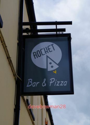 PHOTO THE ROCKET (2) - SIGN 1-3 CORN STREET WITNEY OXON FORMERLY THE ...