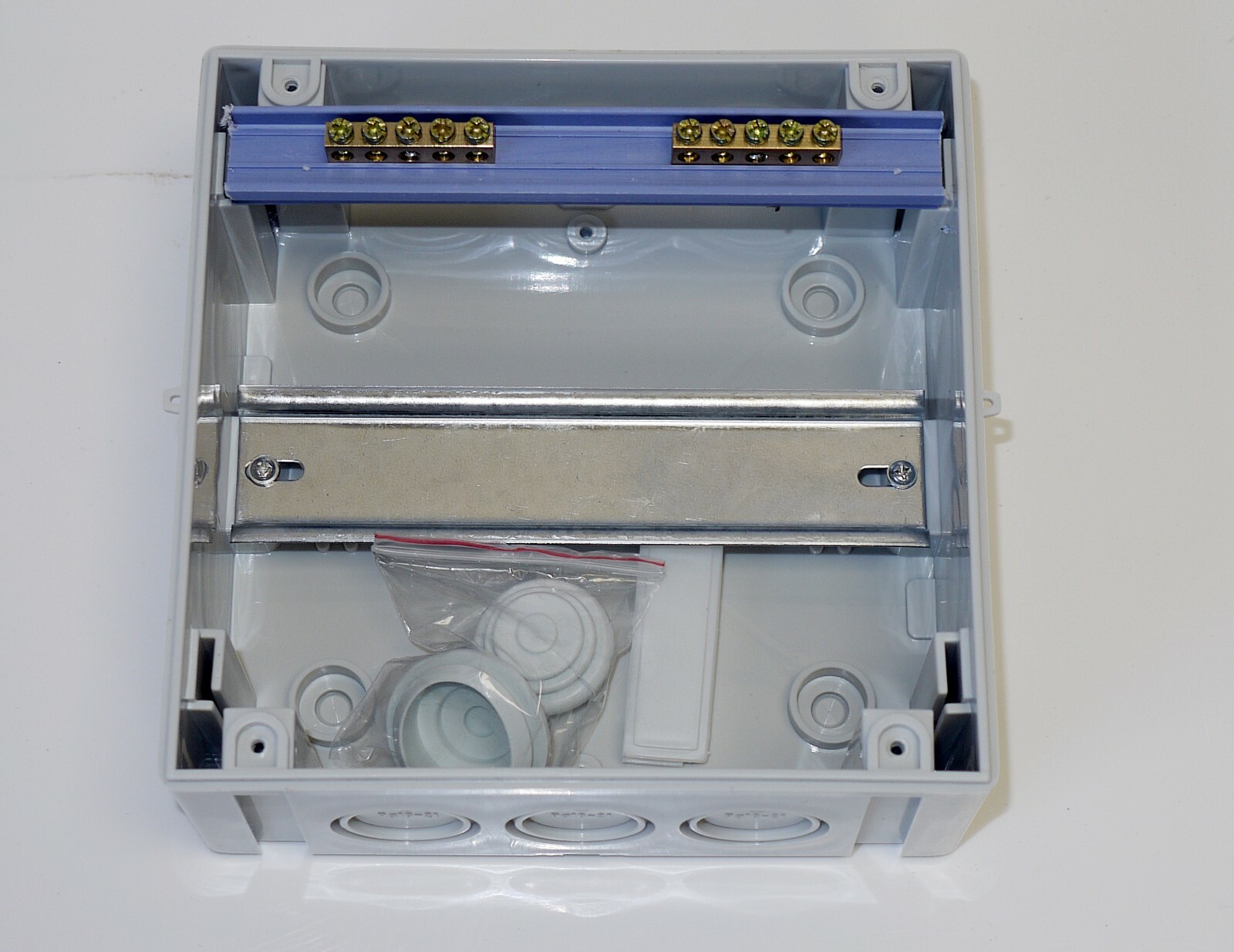 IP65 OUTDOOR WEATHERPROOF CONSUMER UNIT ENCLOSURE for MCBs RCDs RCBO ...