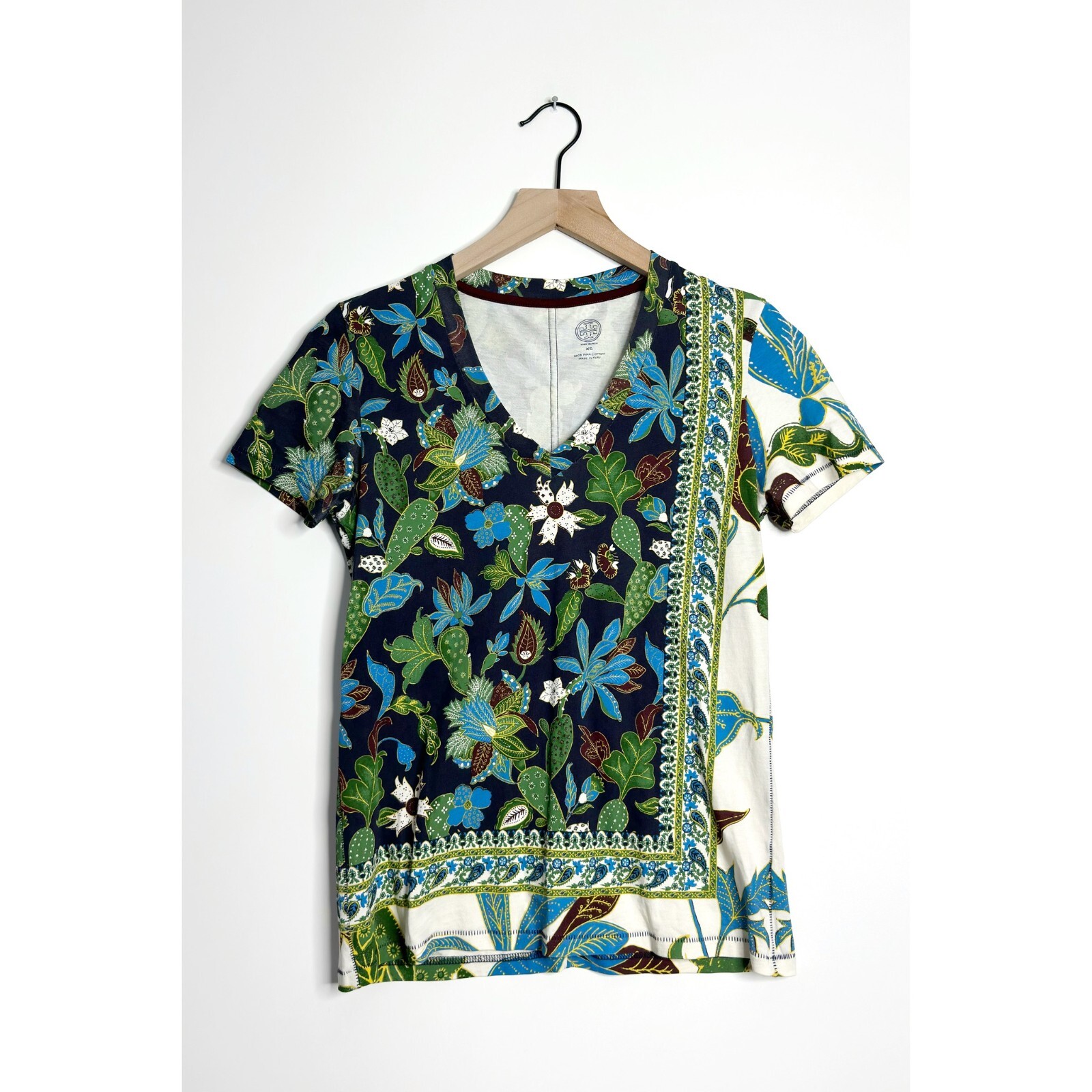 TORY BURCH Garden Wisteria Short Sleeve T-Shirt V-Nec… - Gem