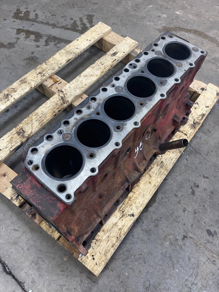 1959 Farmall IH 560 Gas Tractor Engine Block C263 | eBay