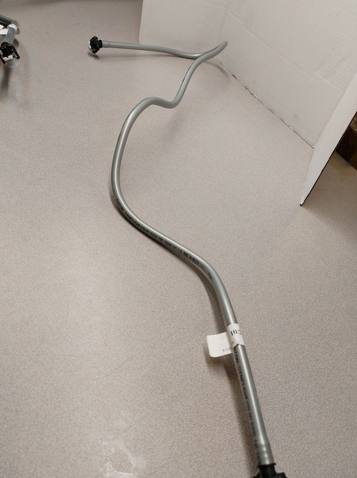 Navistar 3549225C93 Tube Formed Fuel Line Left Side with Eaton 4294-081 ...
