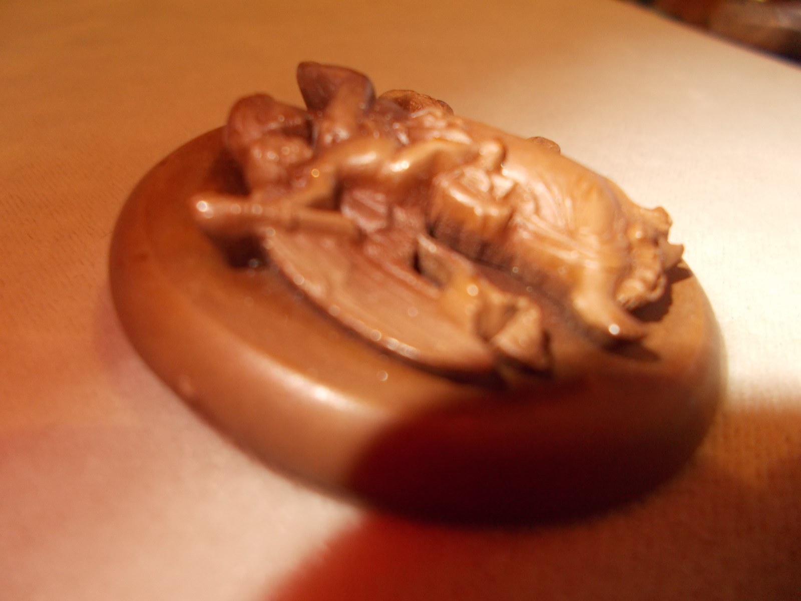 GUTTA PERCHA Victorian Broach, Mourning (Venus with Cupid) estate pin ...