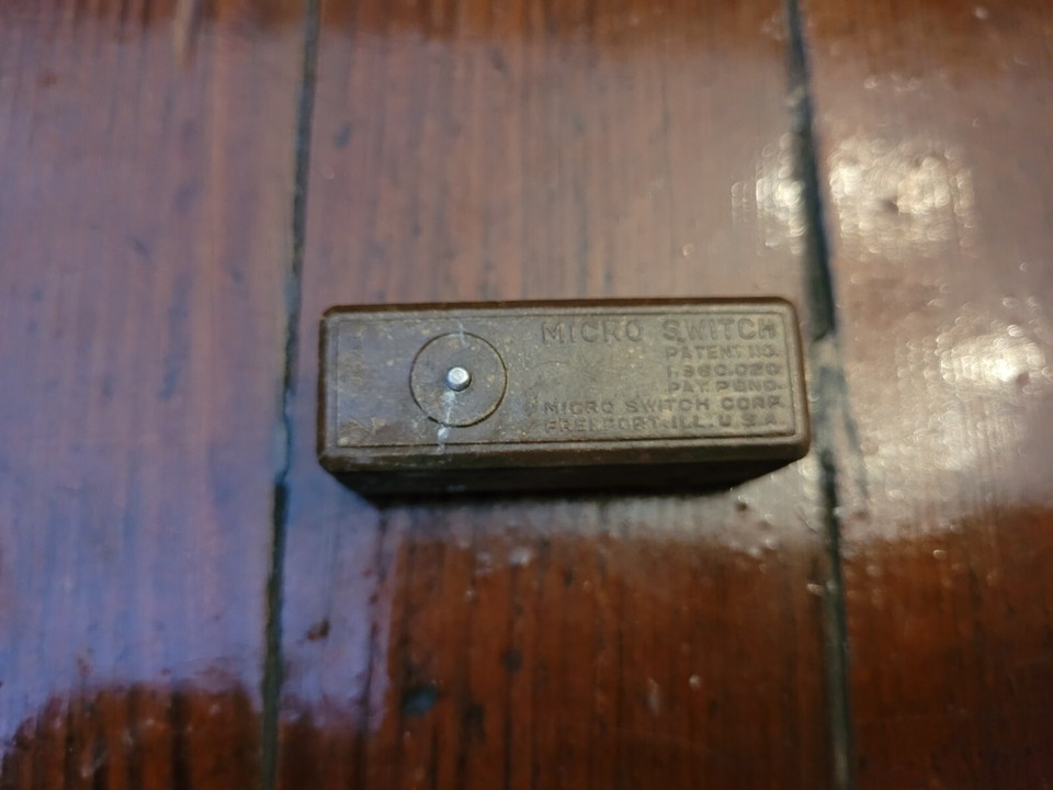 UND Lab INC Micro Honeywell X2480 Switch | eBay