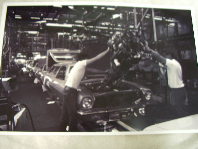 19?? FORD PINTO ASSEMBLY LINE 11 X 17 PHOTO PICTURE | eBay