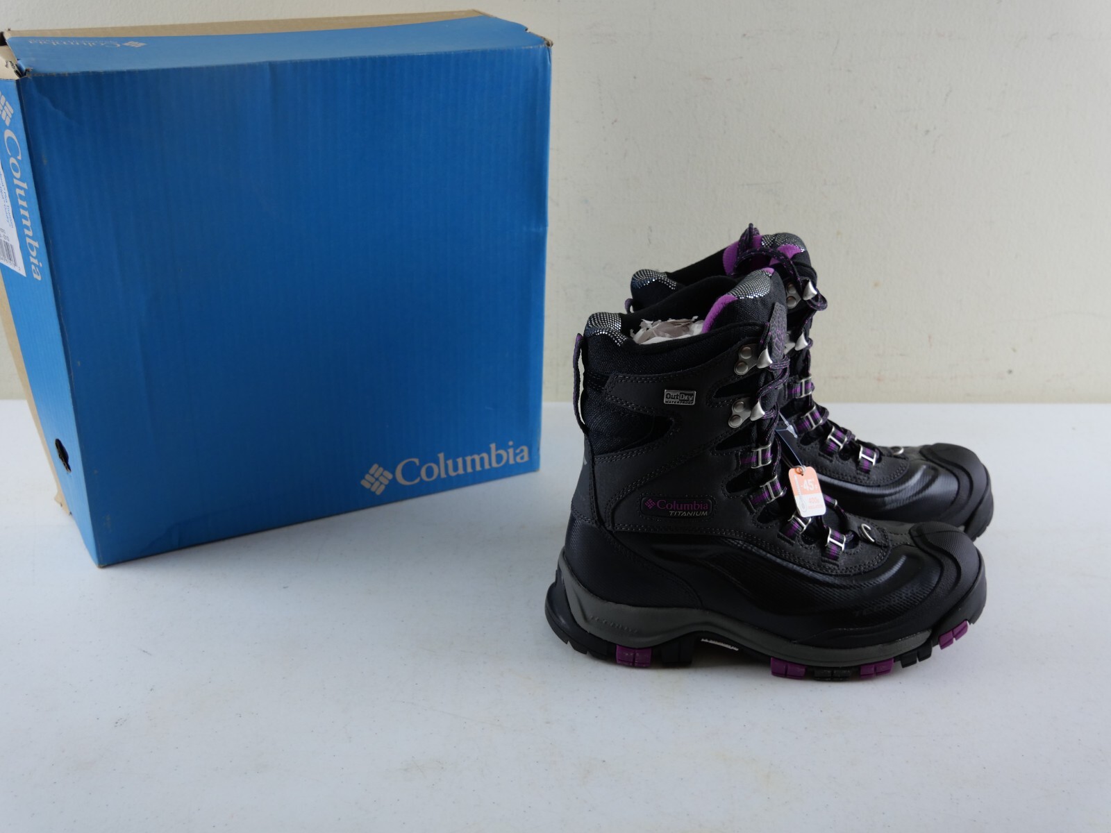 COLUMBIA Bugaboot Omni-Heat Women's 7 M Black Waterproof Hiking Boots ...