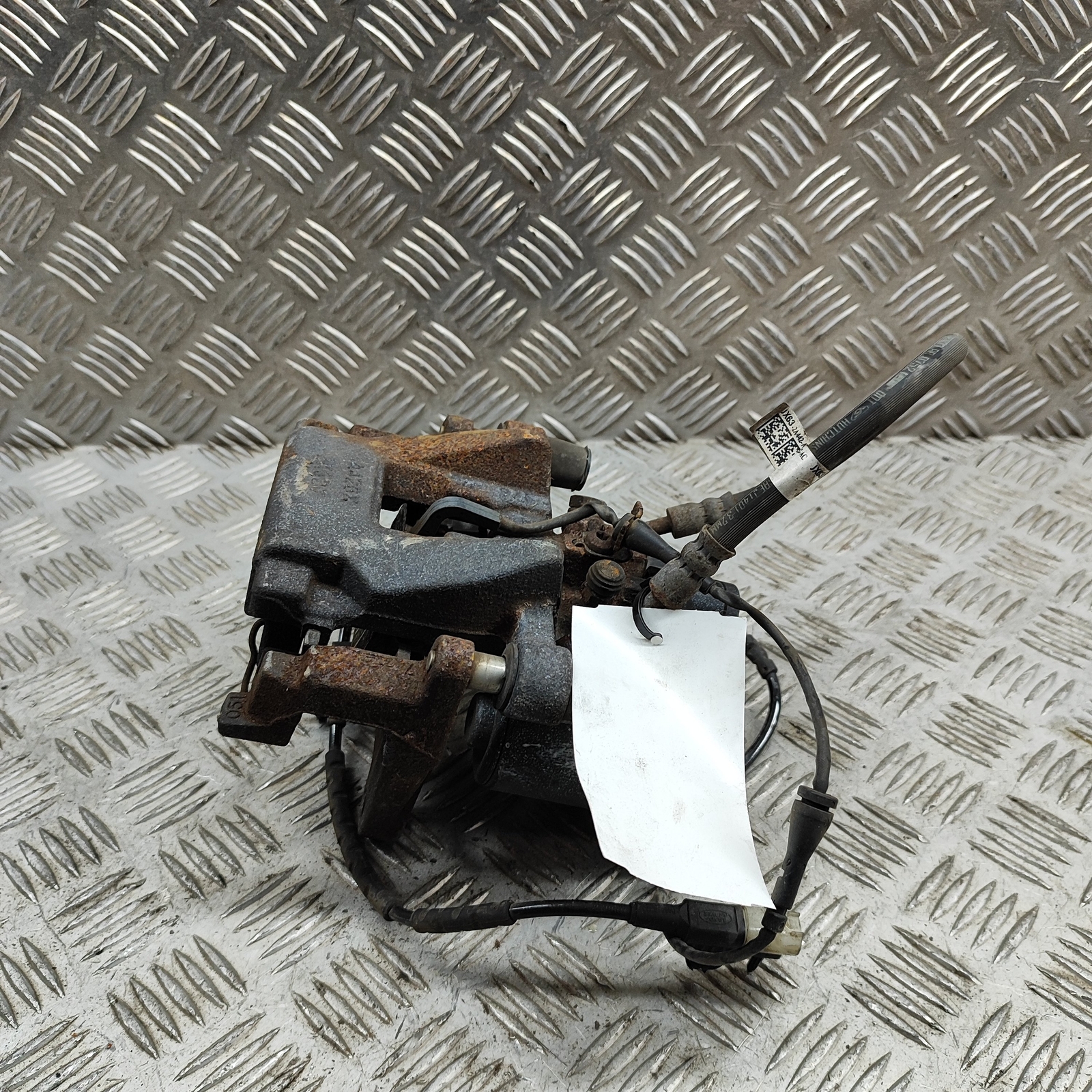 JAGUAR F-PACE X761 Rear Right Brake Caliper GX73-2K327-BF 2.0D 177KW ...