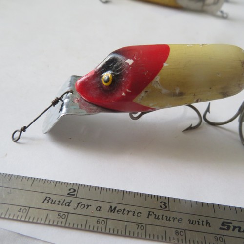 FISHING LURES SOUTH BEND 2¼" VINTAGE WOOD DIVE-ORENO RED HEAD & WHITE ...