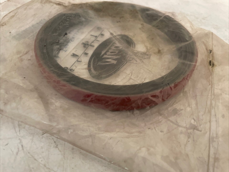 GENUINE MACK OIL SEAL 25623778 NEW OEM | eBay