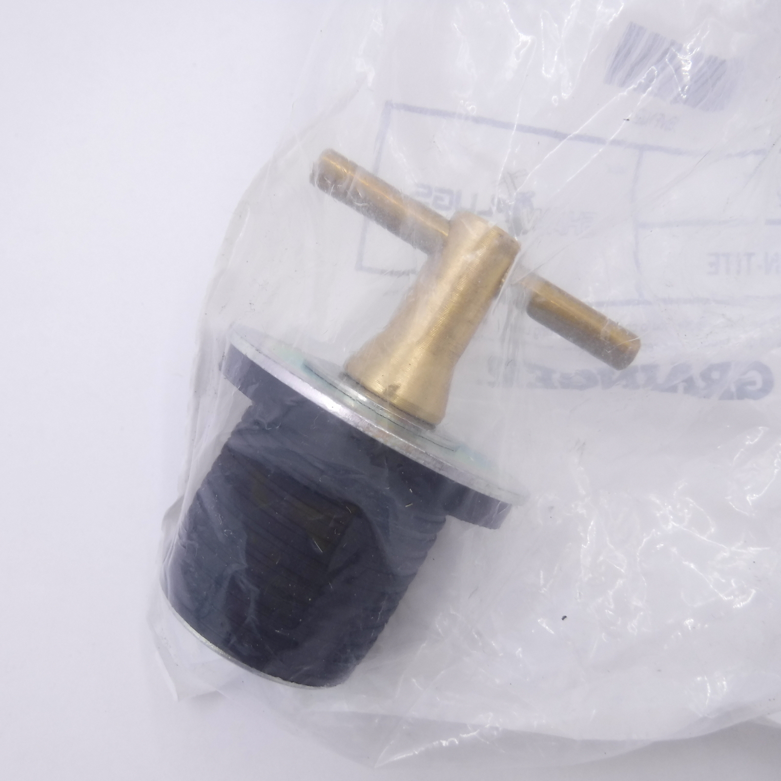 Shaw Plugs 52002 Turn-tite Expandable Neoprene Rubber Plug With Brass ...