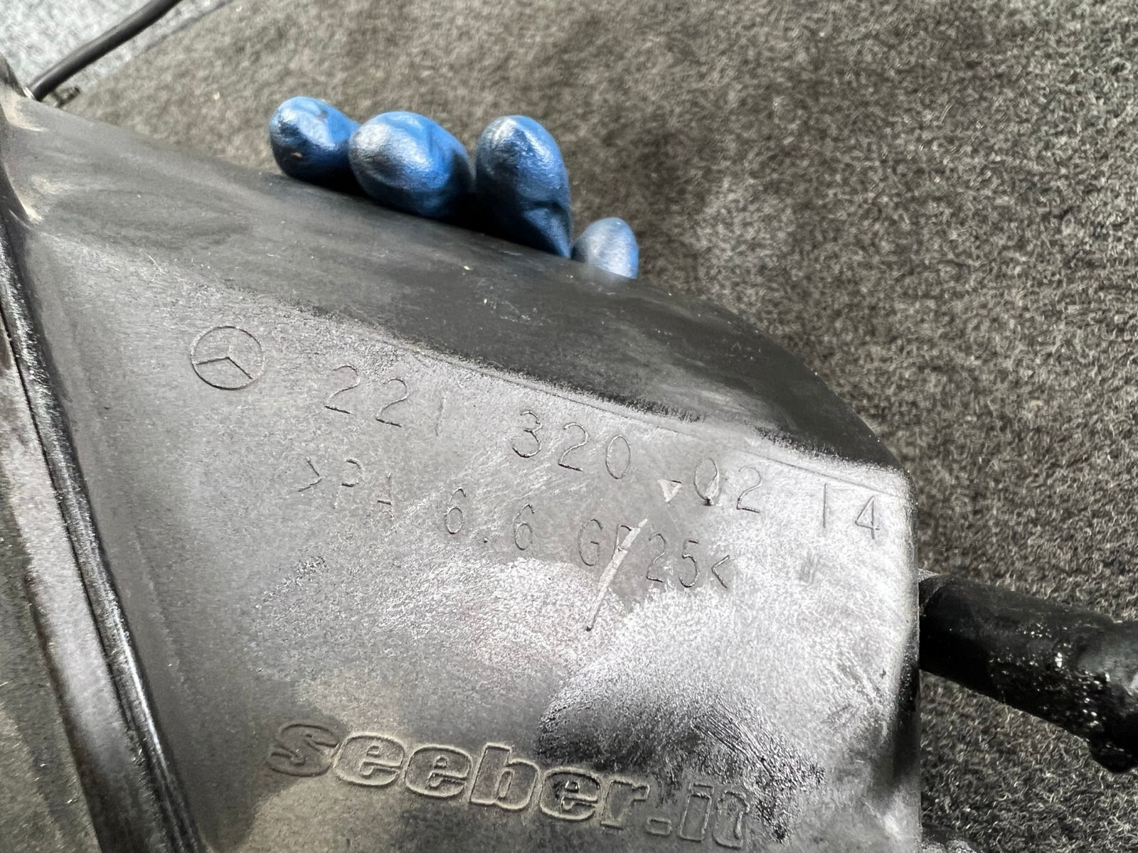 MERCEDES W221 Oil Reservoir Hydraulic ABC Chassis C216 Container AMG ...