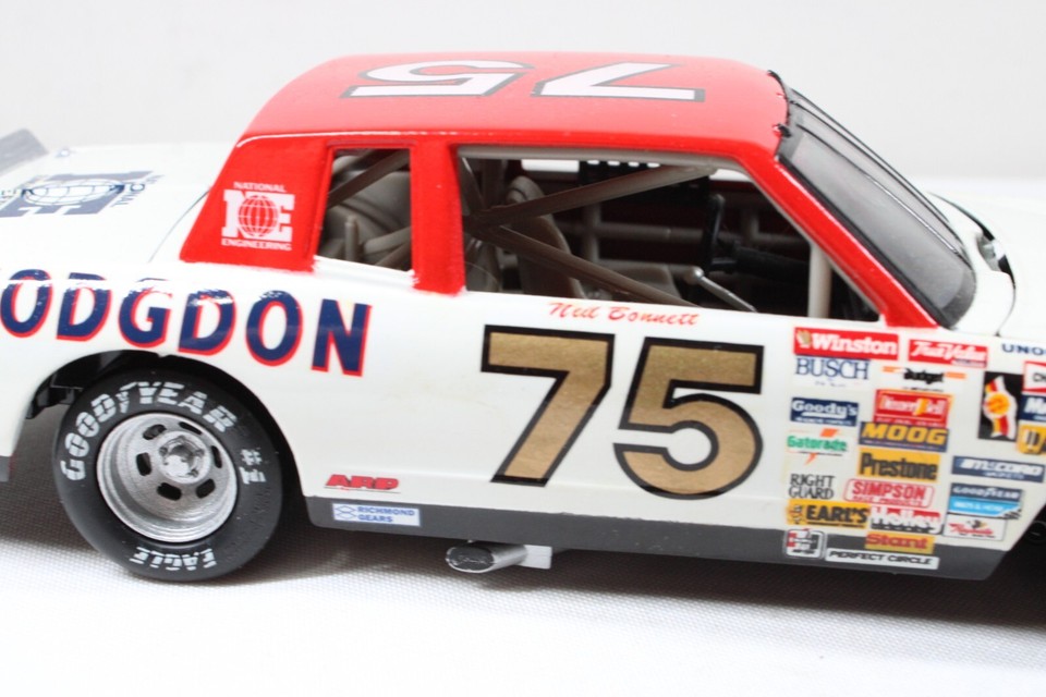 NEIL BONNETT 1983 CUSTOM #75 HODGDON RAHMOC RACING CHEVY MONTE CARLO ...