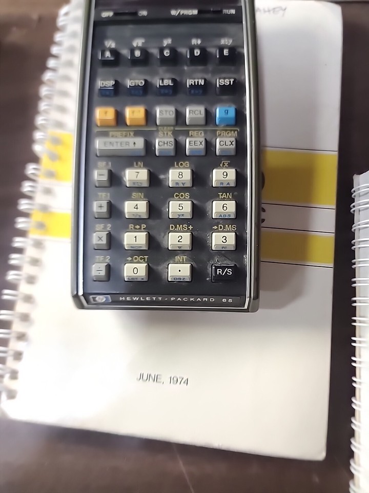 VINTAGE HP-65 Programmable Calculator with Books, Plugs Case and Pocket ...