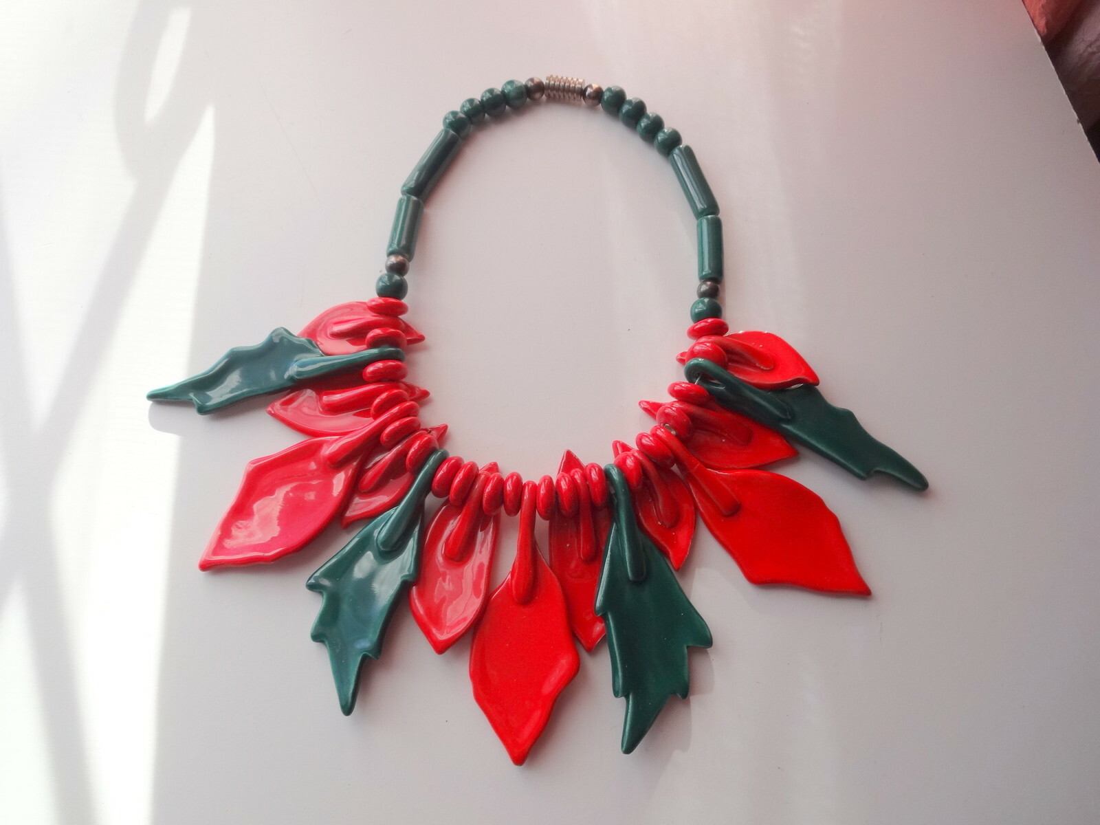 Vtg Ruby Z Candace Christmas Poinsetta Ceramic Porcelain Art Necklace ...