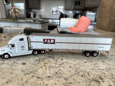 PEM Hartoy 1/64 Freightliner Tractor And Trailer PAM Transport- In ...