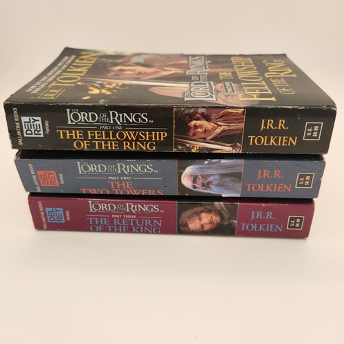The Lord Of The Rings Paperback Books J.R.R. Tolkien 2001 Fantasy ...