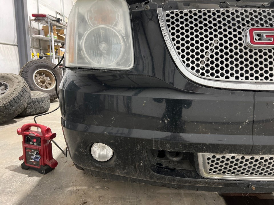 2008-2014 GMC Yukon Denali Onyx Black-41U Front Bumper w/Fog Lights ...