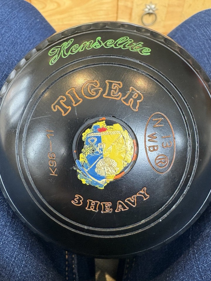 Henselite Tiger size 3 heavy lawn bowls | eBay UK
