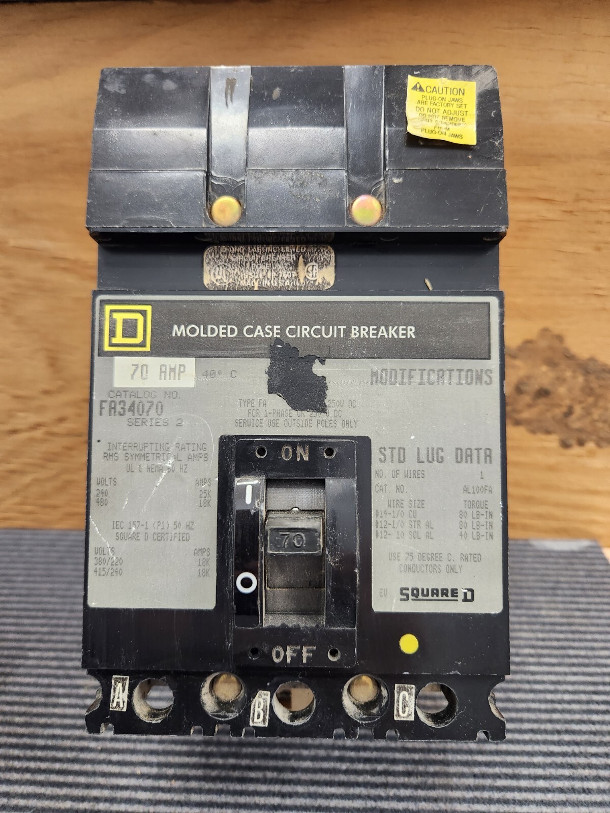 Square D FH36050 50A 600V Molded Case Breaker - Black 785901241362 | eBay