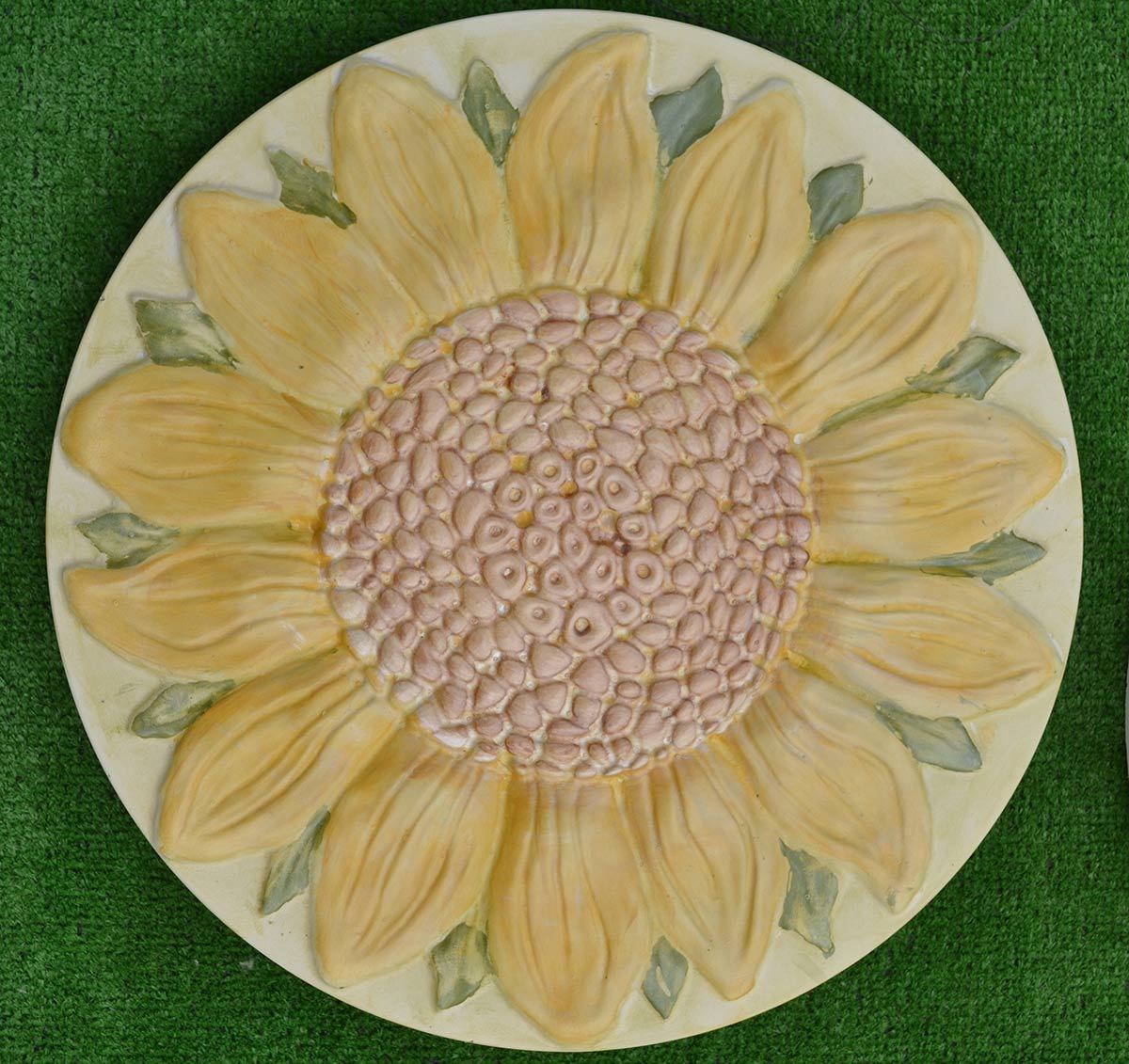 Concrete mold sunflower plaster concrete stepping stone garden path ...
