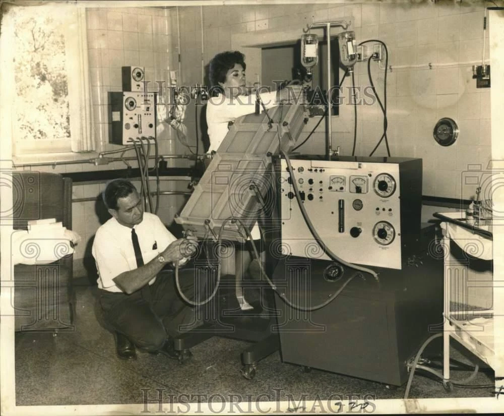 First Artificial Kidney