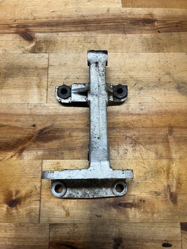 67-81 HARLEY SPORTSTER IRONHEAD REAR MOTOR MOUNT | eBay