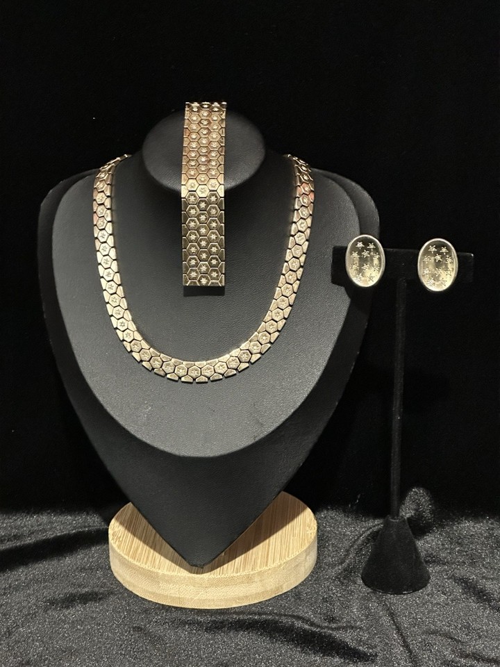 TRIFARI Star-Spangled Set Alfred Philippe Gold-Trifanium Honeycomb PAT PEND | eBay