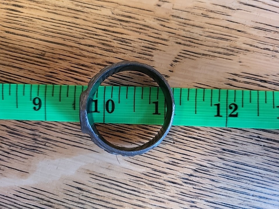 ANTIQUE JACK EARLE SIDE SHOW CIRCUS GIANT METAL RING VINTAGE RINGLING ...