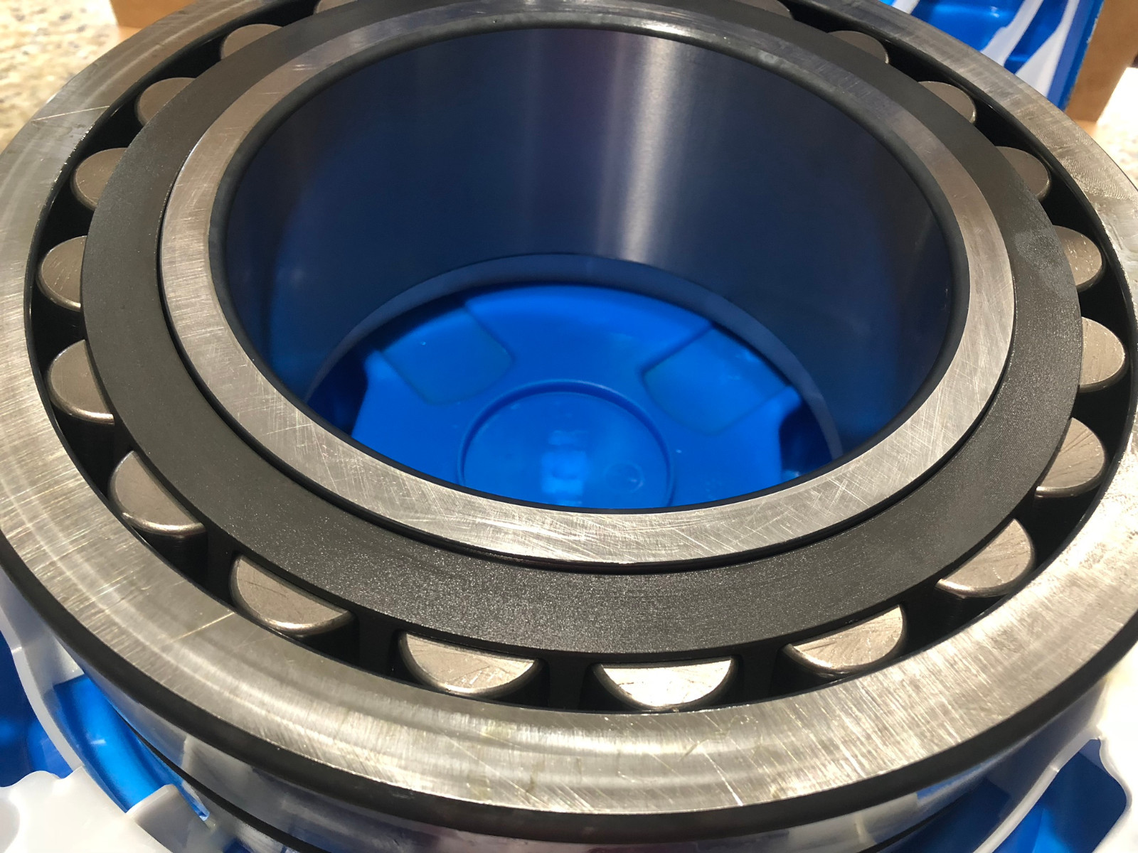 SKF 23138 CC W33 SPHERICAL ROLLER BEARING | eBay