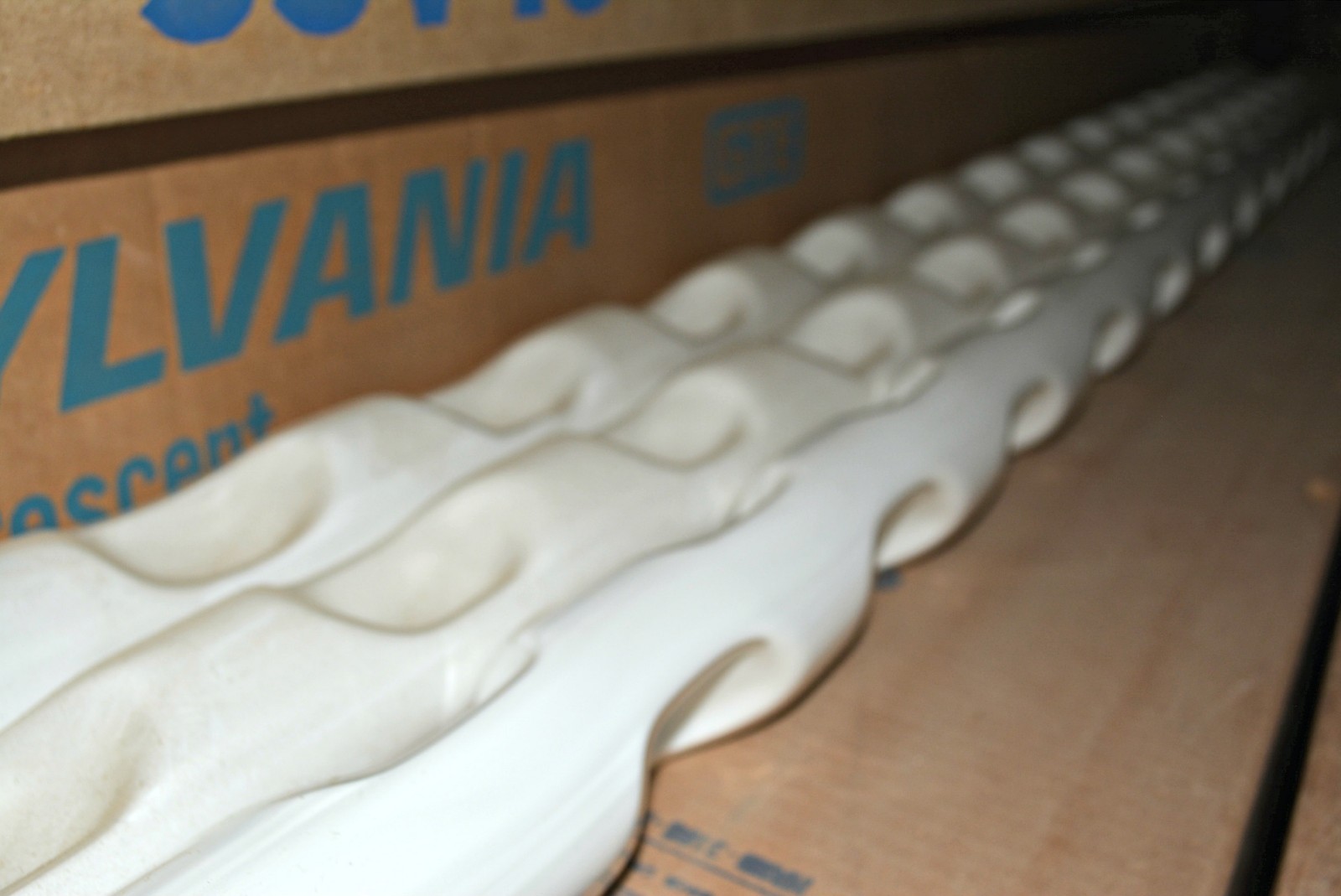 F48PG17/D Daylight POWER GROOVE FLUORESCENT LIGHT BULB NEW GE 10788 | eBay