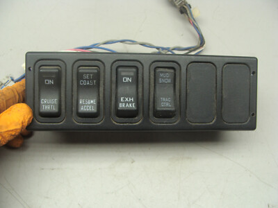 2006 IC SCHOOL BUS INTERNATIONAL SWITCH PANEL 4 SWITCHES POLLAK #32237 ...