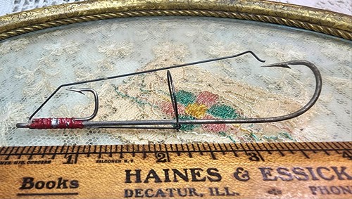 Early Vintage Fishing Lure Live Frog Minnow Harness Hook Rig Weedless ...