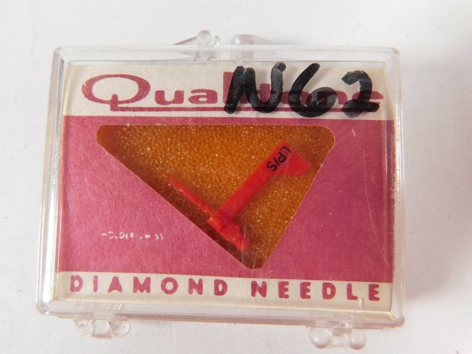 Vtg NOS Qualitone 1611X0S Phonograph Diamond Needle | eBay