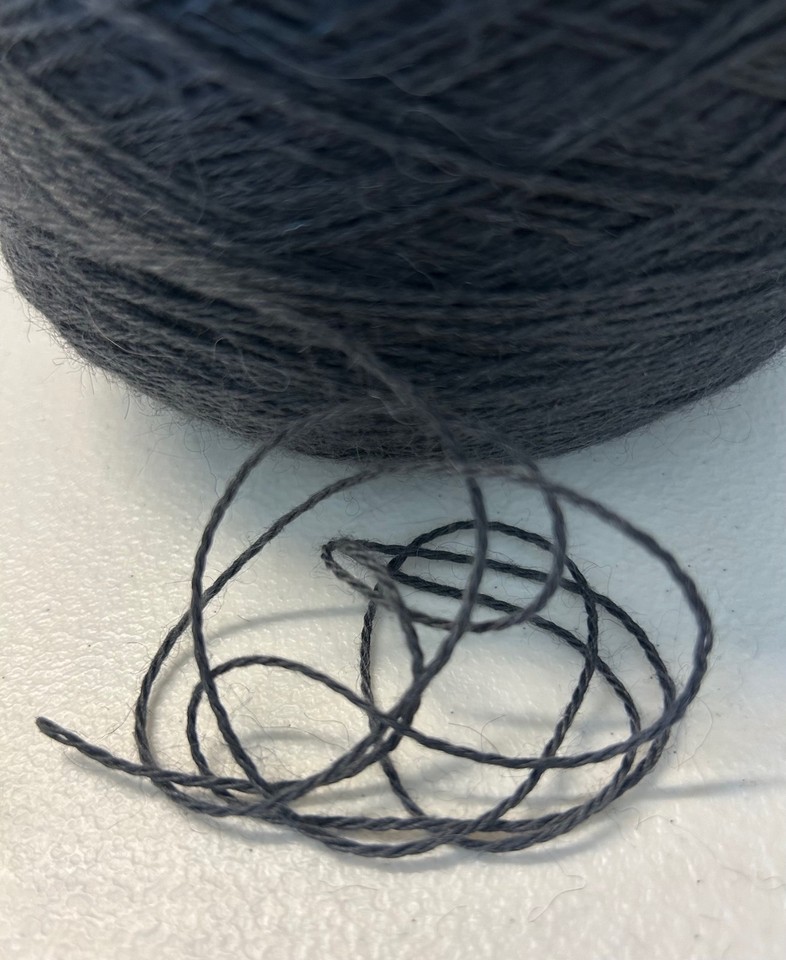 NICE Spool Cone Peru #3 Huarizo Alpaca Silk Yarn 2lb 0oz 918gr Tan/Grey ...