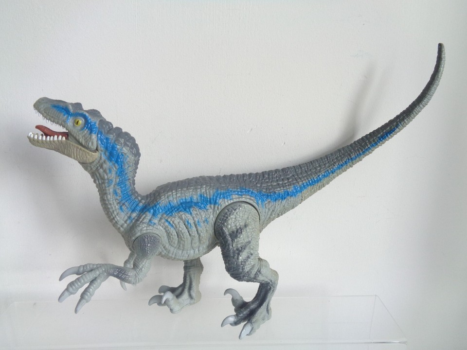 Pair of Large Dinosaur Toy Action Figures + Sound Green TRex + Blue ...