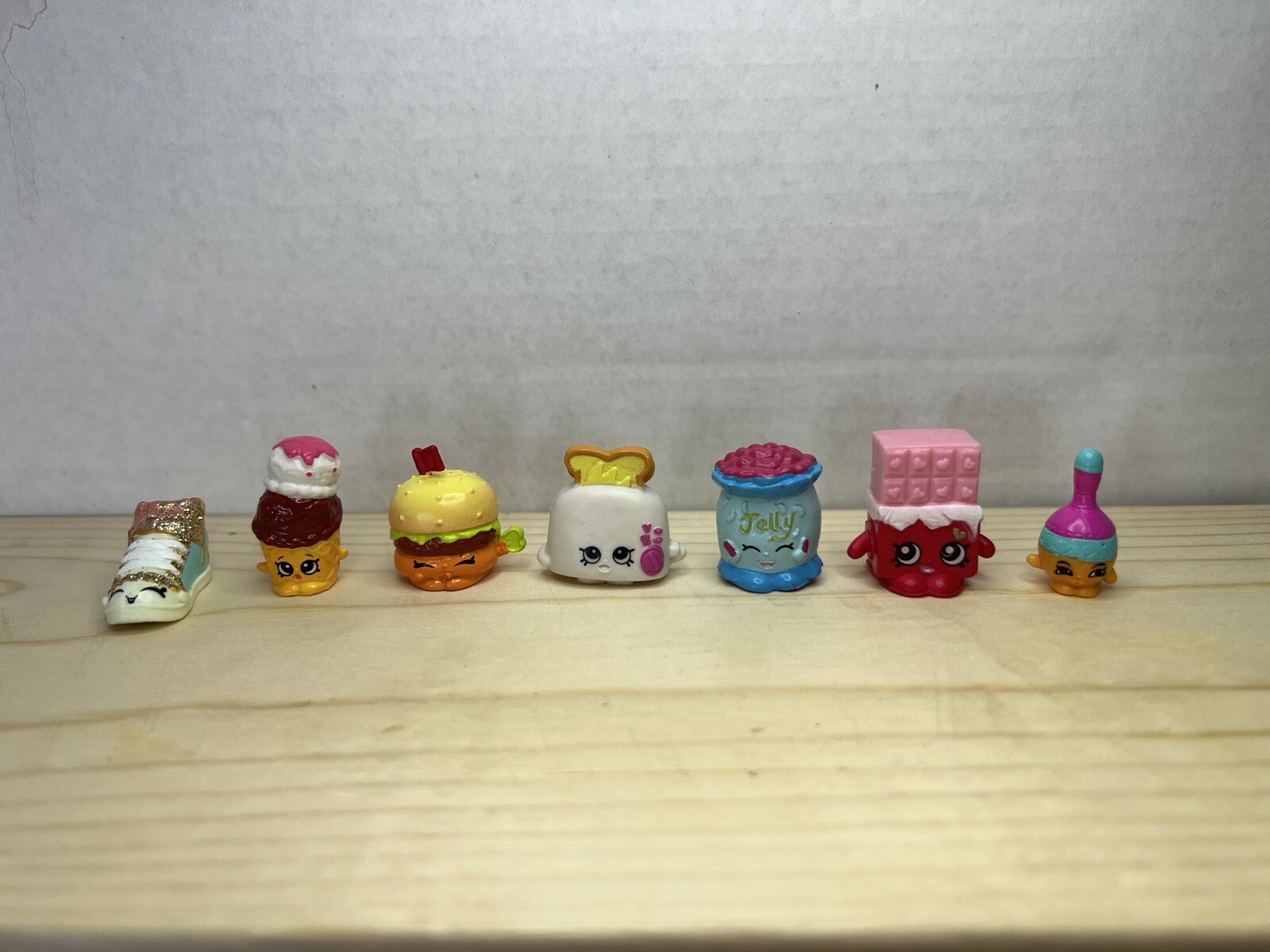Lot of 7 Shopkins with Random Selections Action Figures Mini Vinyl ...