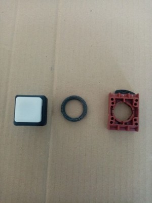 186507 GE P9SPLBSD White Square Illuminated Push Button FREE DHL ...