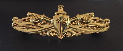 NAVAL SURFACE WARFARE Specialist ESWS REGULATION Gold BADGE PIN ...