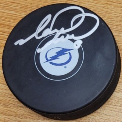 Autographed MARK RECCHI Tampa Bay Lightning Hockey Puck w/Show ticket ...