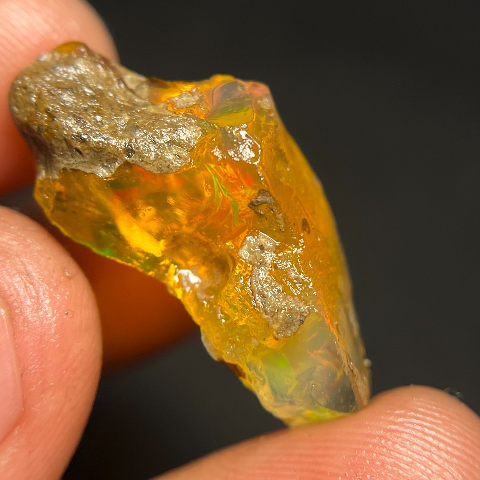 13.90 Ct Multi Fire Opal Oil Rough Natural Ethiopian Opal Raw Welo Opal ...