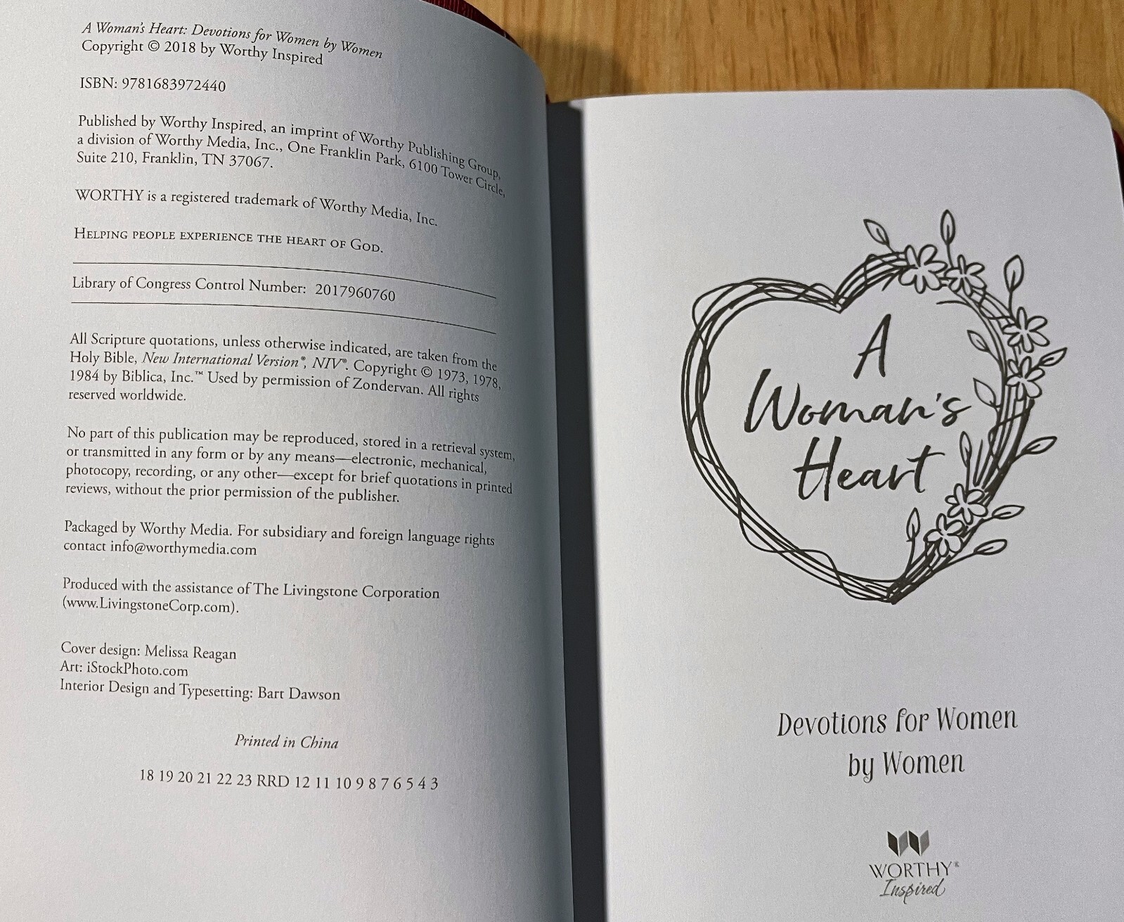 Woman's Heart : Devotions for Women by Women by Worthy Inspired (2018 ...