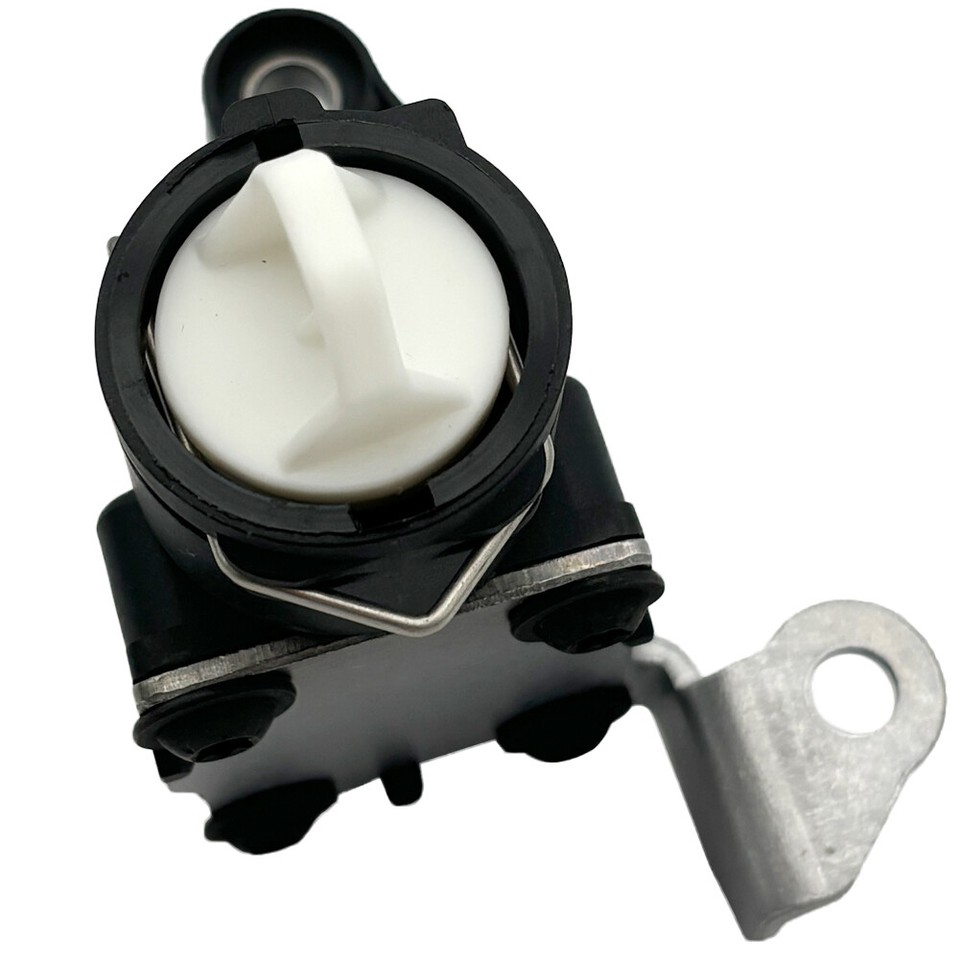 2722000054 Coolant Hose Connector Water Pump Valve For Mercedes-Benz ...