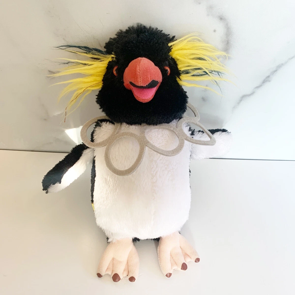 Happy Feet Lovelace