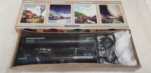 HO SCALE WALTHERS PROCOR 65'FT LPG CHEMICAL TANK CAR #932-5252 NICE!!🔥🔥 ...
