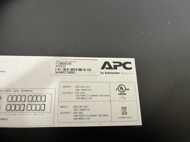APC AP4424 Rack ATS, 230V, 32A, IEC309 in, (16) C13 | eBay