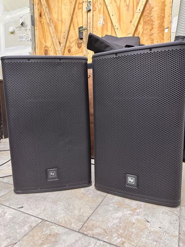 Pair of Electro Voice ELX115P Powered Speakers w/Covers | eBay
