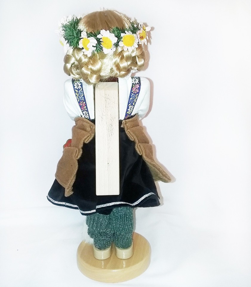 ICONIC STEINBACH NUTCRACKER - HEIDI AND HER SHEEP | eBay